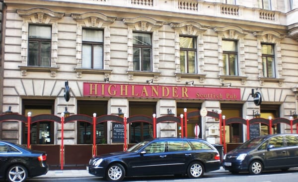 HIGHLANDER SCOTTISH PUB - Updated September 2025 - 16 Photos & 13 ...