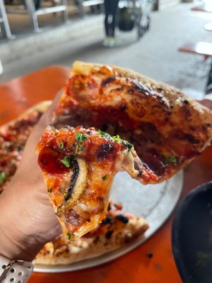 CENTRAL MACHINE WORKS BREWERY AND BEER HALL - Updated May 2024 - 410 ...