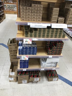 Fin Feather Fur Outfitters - Middleburg Heights - Updated COVID-19 ...