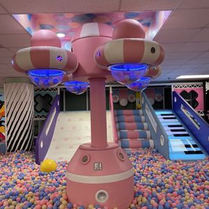 MAX FUNLAND - Updated June 2025 - 40 Photos - 3901 8th Ave, Brooklyn ...