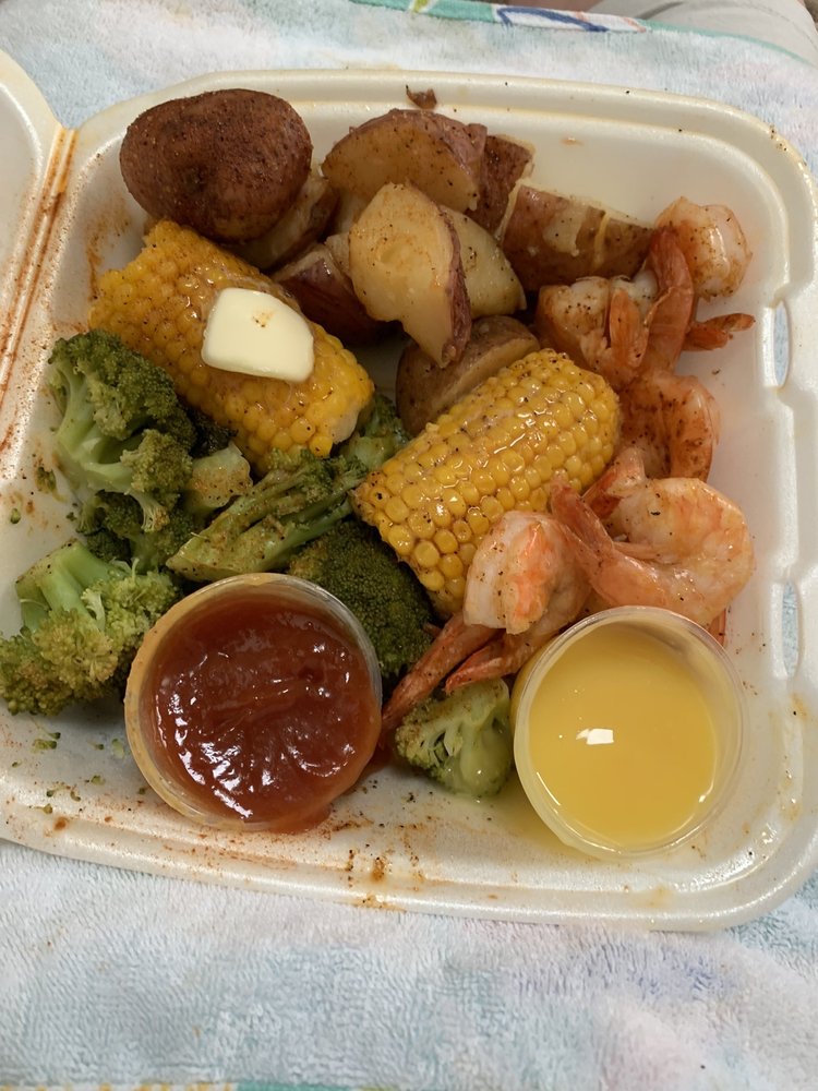 CRAB ISLAND - Updated July 2024 - 23 Reviews - 5151 Hill Ave, Toledo ...