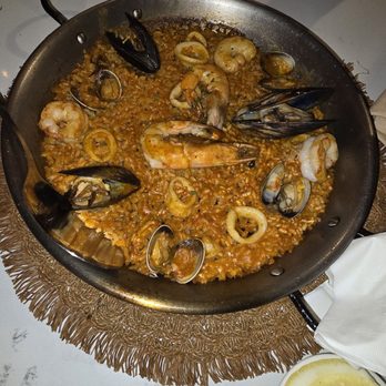 DOS BESOS - Updated August 2024 - 710 Photos & 291 Reviews - 99 Union ...