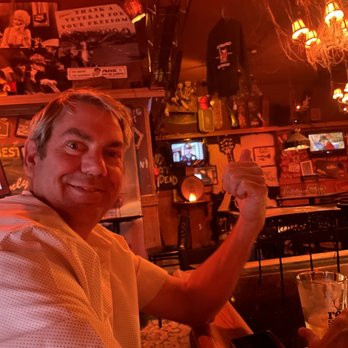 JOHNNY’S SALOON - Updated October 2025 - 675 Photos & 951 Reviews ...