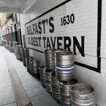 WHITES TAVERN - Updated October 2025 - 119 Photos & 86 Reviews - 2-4 ...