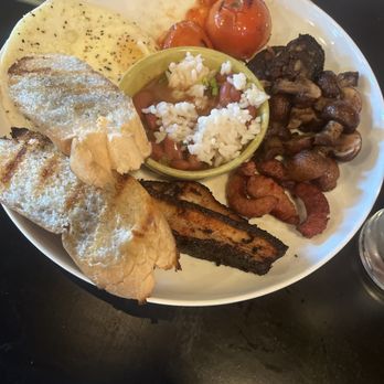 SWAMP BAR - Updated January 2025 - 40 Photos & 21 Reviews - 2144 Monroe ...