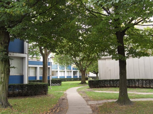 COMPLEXE SPORTIF DE LA VUB - Updated May 2024 - 20 Photos - Boulevard ...