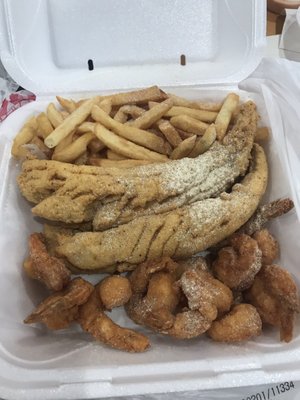 SNAPPERS FISH & CHICKEN - 42 Photos & 43 Reviews - 5330 NW 17th Ave ...