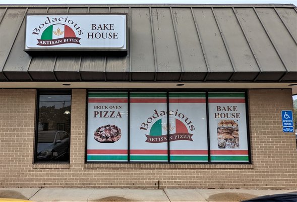 BODACIOUS PIZZA & GRILL - Updated January 2025 - 324 Photos & 284 ...