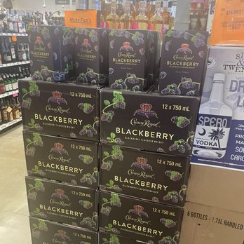 MICKY FINN’S LIQUOR AND BEVERAGE - Updated December 2025 - 30 Photos ...