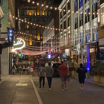 GOMA - Updated August 2025 - 261 Photos & 115 Reviews - 2079 E 4th St ...