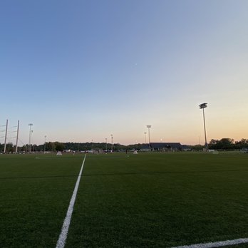 LOU FUSZ SOCCER COMPLEX - Updated October 2025 - 14 Photos - 2155 Creve ...