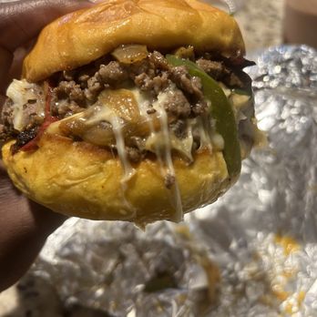 MOB PIZZERIA AND BURGERS - Updated October 2025 - 175 Photos & 41 ...