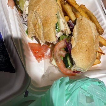 IGGIES OASIS RESTAURANT - Updated November 2024 - 193 Photos & 179 ...