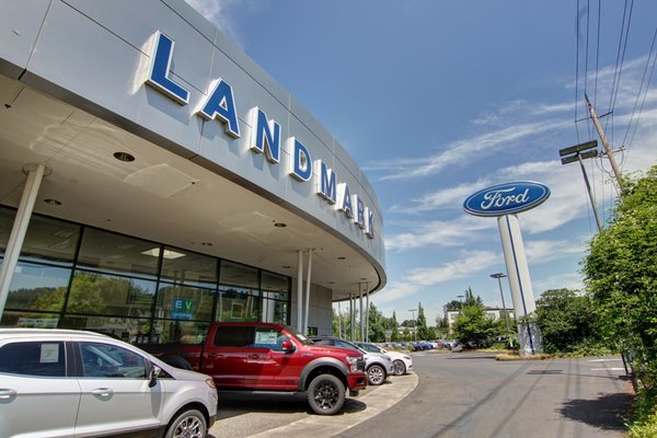 LANDMARK FORD - Updated March 2025 - 69 Photos & 291 Reviews - 12000 SW ...
