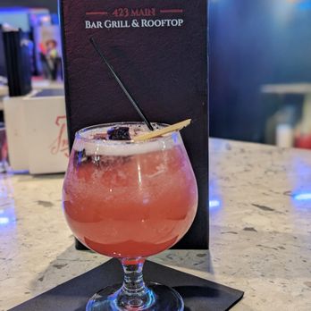423 MAIN BAR GRILL & ROOFTOP - Updated March 2025 - 57 Photos & 49 ...