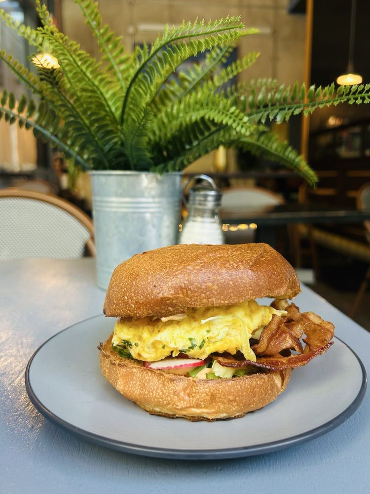 BOWER CAFE - Updated December 2025 - 59 Photos & 40 Reviews - 1213 ...