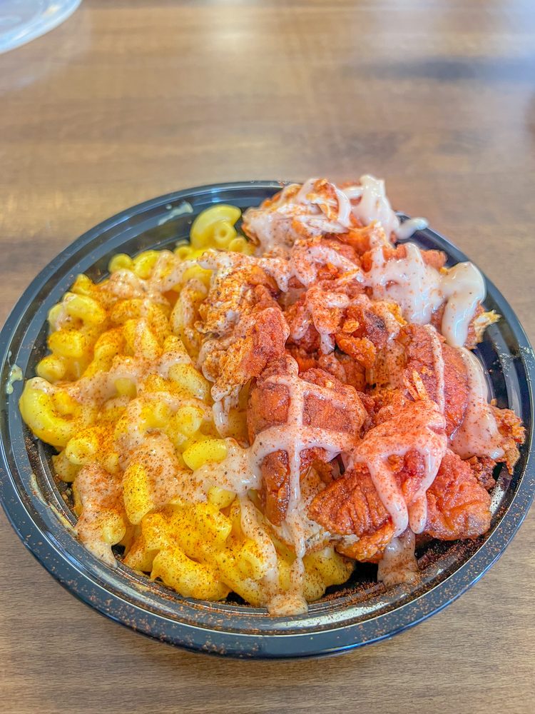 CRAZY D’S HOT CHICKEN - Updated July 2024 - 385 Photos & 511 Reviews ...