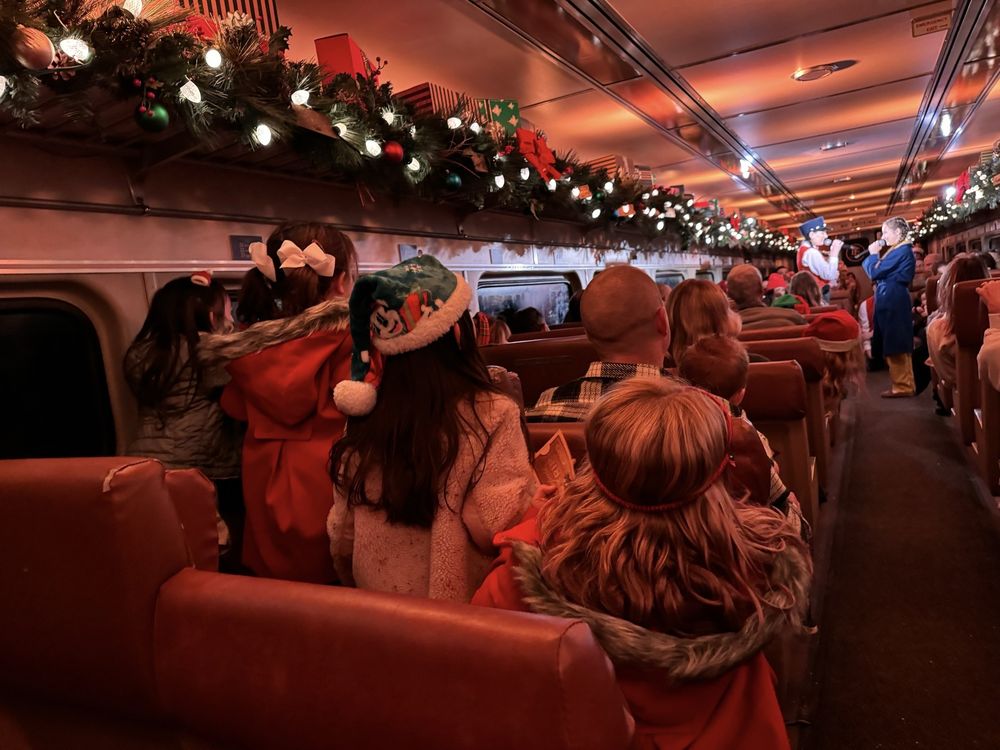 THE POLAR EXPRESS - Updated December 2025 - 181 Photos & 71 Reviews ...