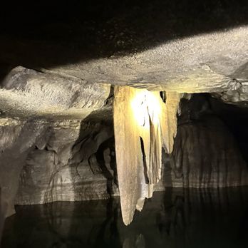 BLUESPRING CAVERNS PARK - Updated October 2025 - 165 Photos & 48 ...