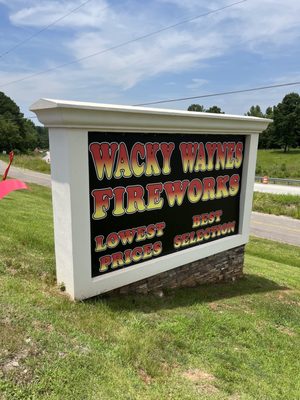 WACKY WAYNES FIREWORKS - Updated October 2025 - 12 Photos - 1170 W ...