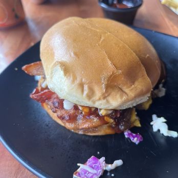 KENJI BURGER KOLOA - Updated December 2024 - 259 Photos & 300 Reviews ...