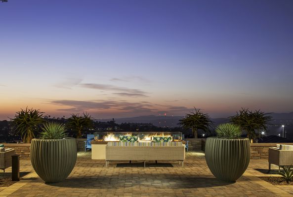 SKYE APARTMENTS - Updated December 2025 - 24 Photos - 501 W Bobier Dr, Vista, California ...