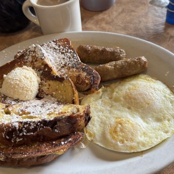 CRACKERS & CO. CAFE - Updated January 2026 - 589 Photos & 799 Reviews ...