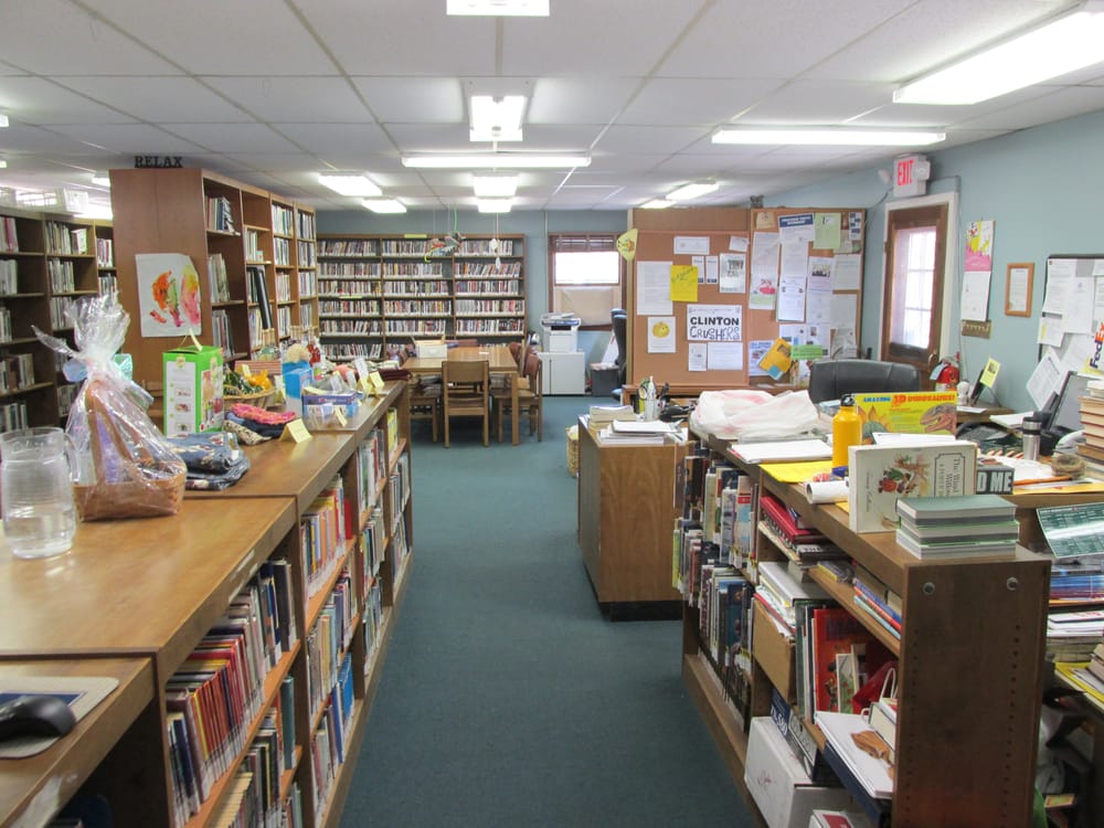 CLINTON COMMUNITY LIBRARY - Updated July 2025 - 19 Photos - 1215 Centre ...