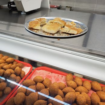 ADONIS - Updated October 2025 - 57 Photos - 2561 Stanfield Road ...