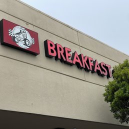 THE BREAKFAST CLUB - Updated October 2025 - 979 Photos & 1298 Reviews ...