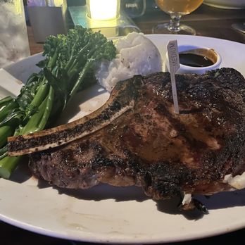 YARD HOUSE - Updated December 2024 - 928 Photos & 898 Reviews - 21001 N ...