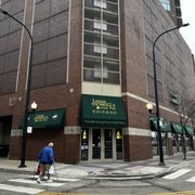 LIZZIE MCNEILL’S IRISH PUB - 142 Photos & 293 Reviews - 400 N McClurg ...