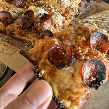 ELLA’S ITALIAN PUB - ELMHURST - Updated June 2024 - 94 Photos & 46 ...