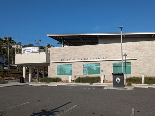 SIGNAL HILL LIBRARY - Updated October 2025 - 59 Photos & 29 Reviews ...
