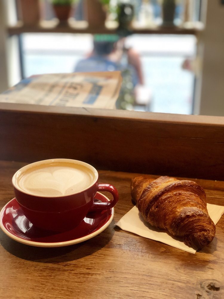 MATAMATA COFFEE BAR - 154 Photos & 90 Reviews - 58 rue d'Argout, Paris ...