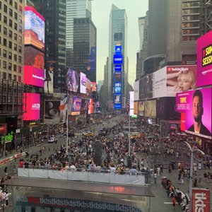 R LOUNGE AT TWO TIMES SQUARE - 519 Photos & 362 Reviews - Two Times ...