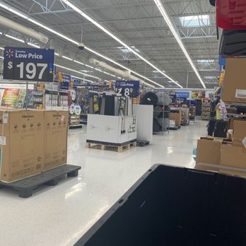 WALMART SUPERCENTER - Updated November 2024 - 266 Photos & 555 Reviews ...