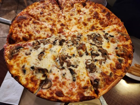 GEORGE’S PIZZA HOUSE - Updated December 2025 - 97 Photos & 68 Reviews ...