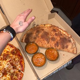 SPINATO’S PIZZERIA AND FAMILY KITCHEN - 396 Photos & 725 Reviews - 1614 ...