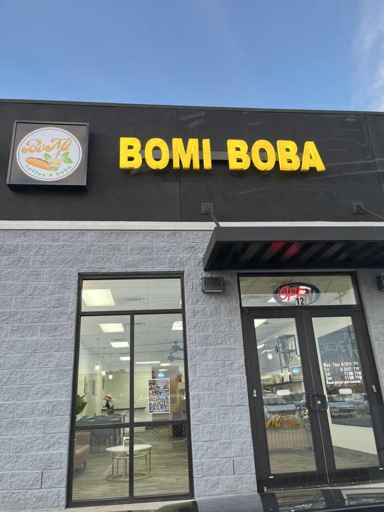 BOMI COFFEE BOBA - Updated December 2025 - 1032 E Henri De Tonti Blvd ...
