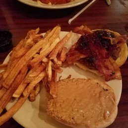 J HICKS ON THE SQUARE - Updated December 2024 - 62 Photos & 47 Reviews ...