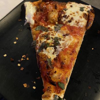 ENGINE 8 URBAN WINERY - Updated July 2024 - 395 Photos & 171 Reviews ...