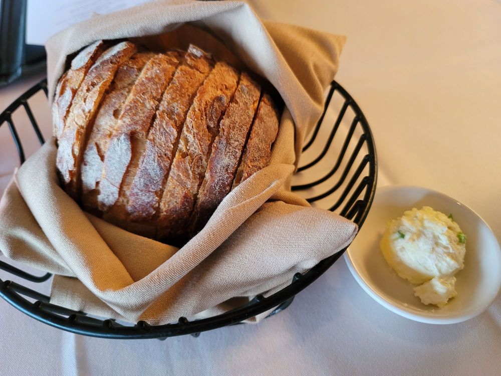 MONTEREY BAY FISH GROTTO - Updated March 2025 - 1256 Photos & 780 ...