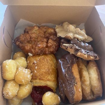 ROCKLIN DONUTS & CINNAMON - Updated August 2025 - 675 Photos & 654 ...