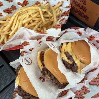 HEAVY HANDED - Updated July 2025 - 962 Photos & 598 Reviews - 2912 Main ...