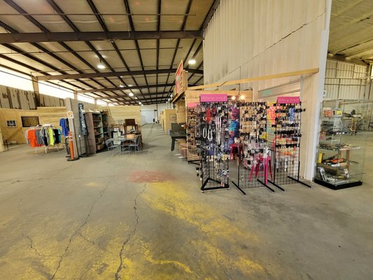 CONSIGNMENT WAREHOUSE - Updated July 2025 - 47745 US-231, Oneonta, Alabama - Thrift Stores ...