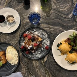 FORA - Updated December 2025 - 307 Photos & 106 Reviews - 311 N Morgan ...