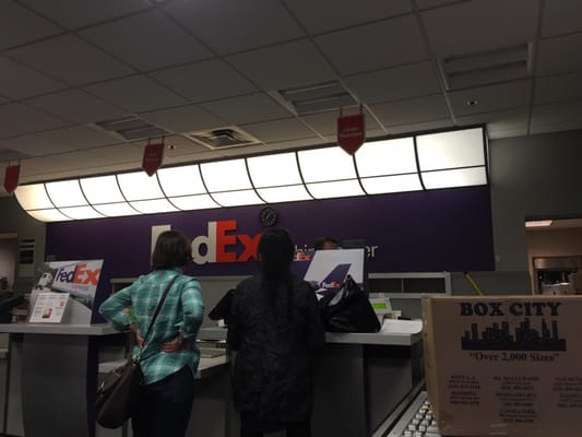 FEDEX SHIP CENTER - Updated October 2025 - 45 Photos & 171 Reviews ...