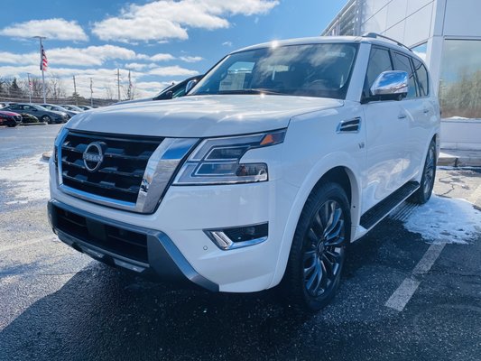 INTERSTATE NISSAN - Updated August 2024 - 52 Photos - 8890 Peach St ...