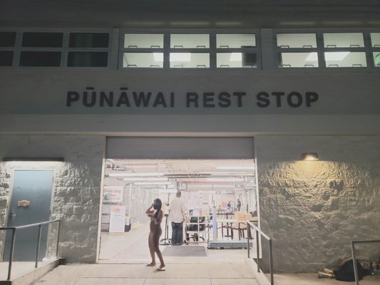 PUNAWAI REST STOP - Updated December 2025 - 431 Kuwili St, Honolulu ...